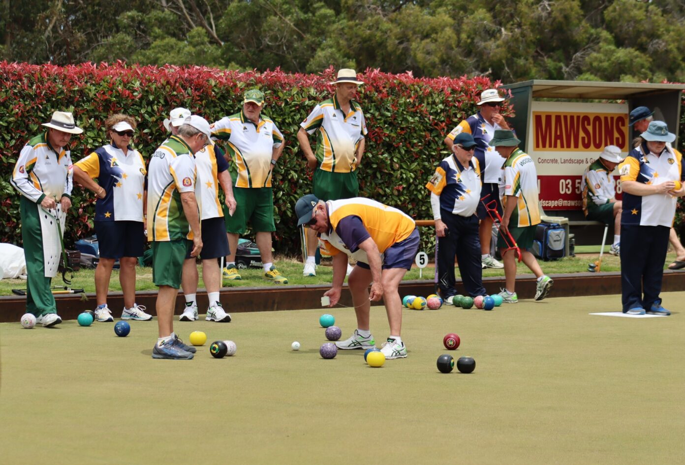 No surprises in bowls | Midland Express